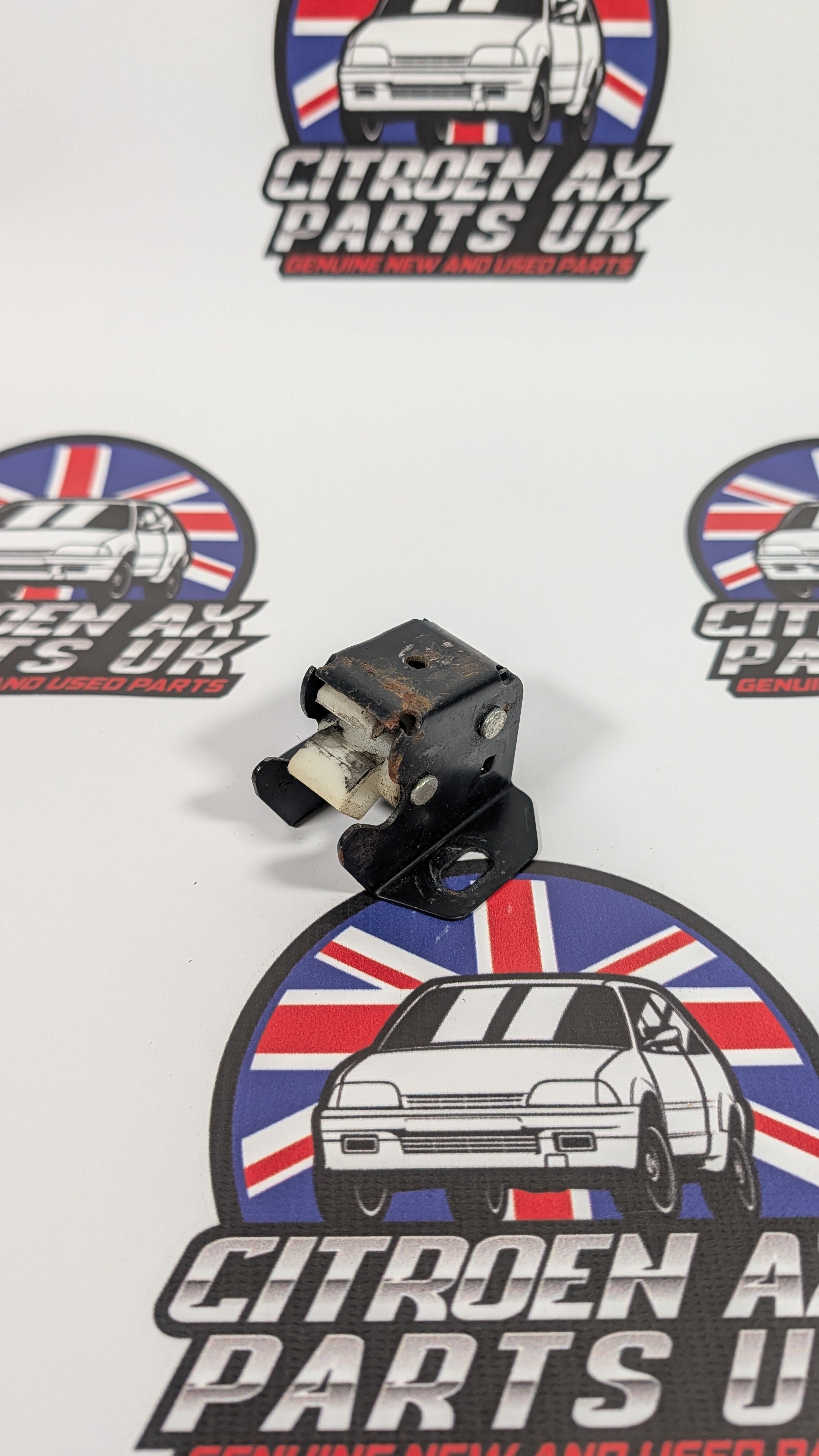 Citroen AX Boot Tailgate Latch – Citroen AX Parts UK