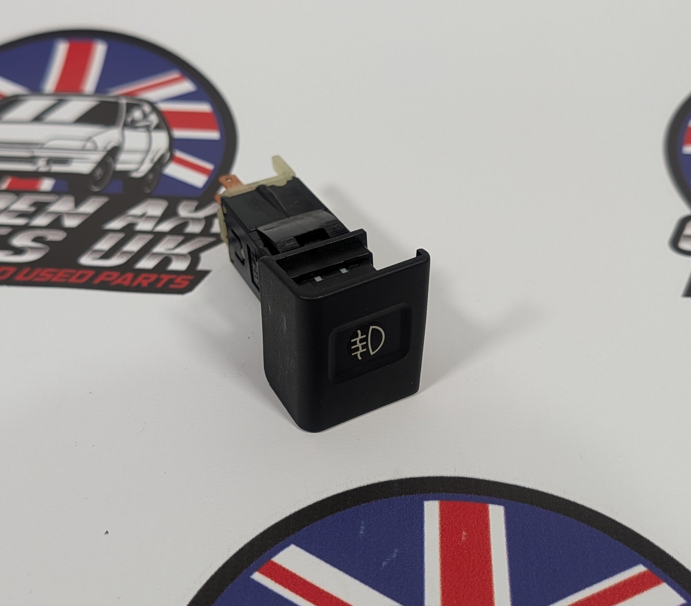 Citroen AX MK2 Rear Fog Light Switch – Citroen AX Parts UK